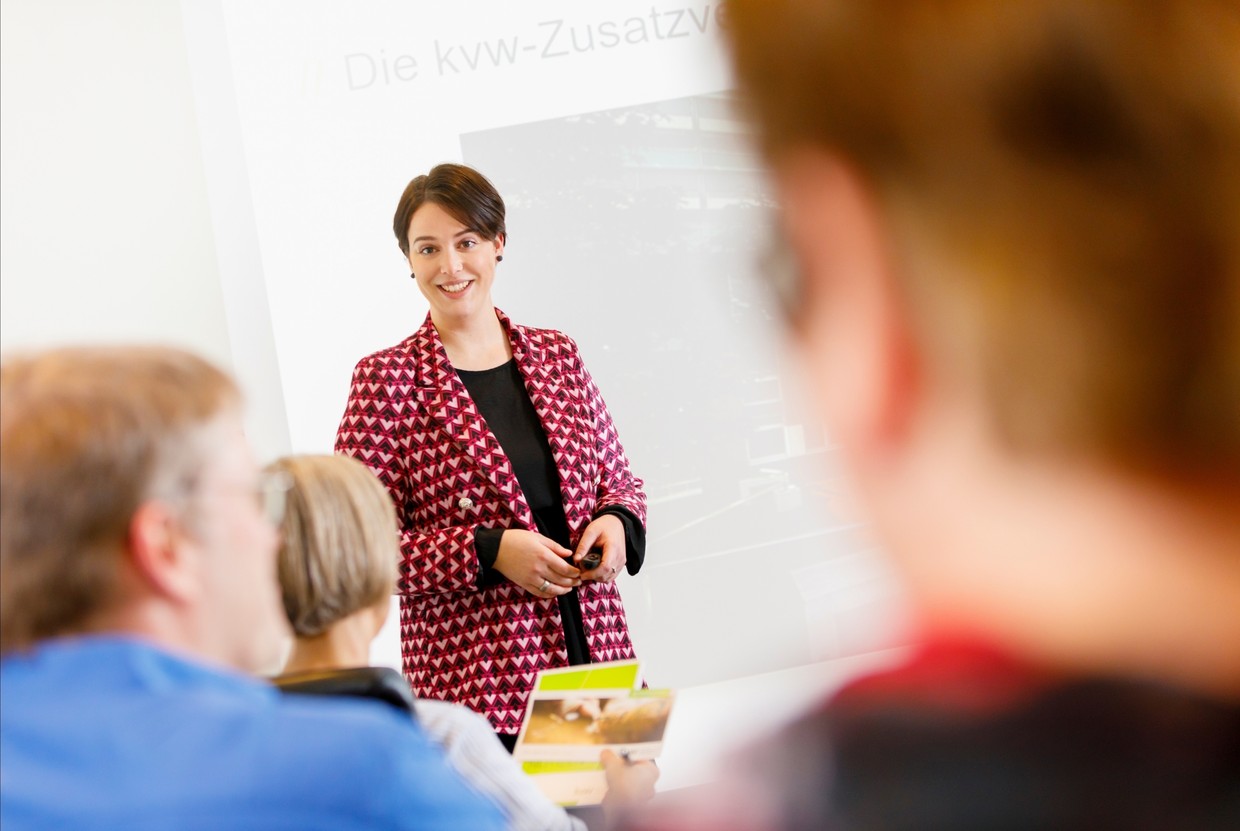 Mitglieder-Info 4 / 2023 Neustart Infoveranstaltungen - kvw - Kommunale ...