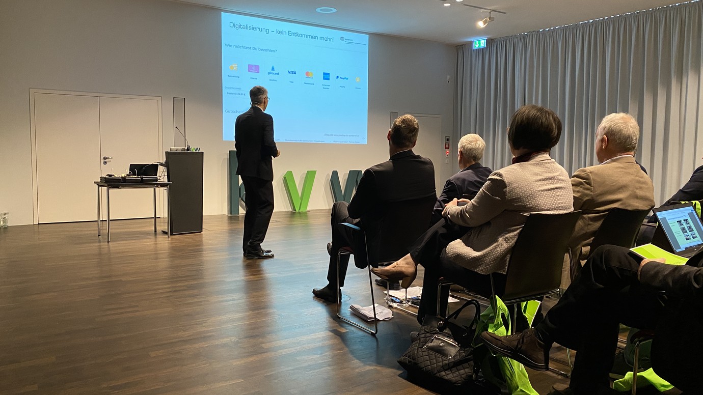 Bestens versorgt! - kvw - Kommunale Versorgungskassen Westfalen-Lippe